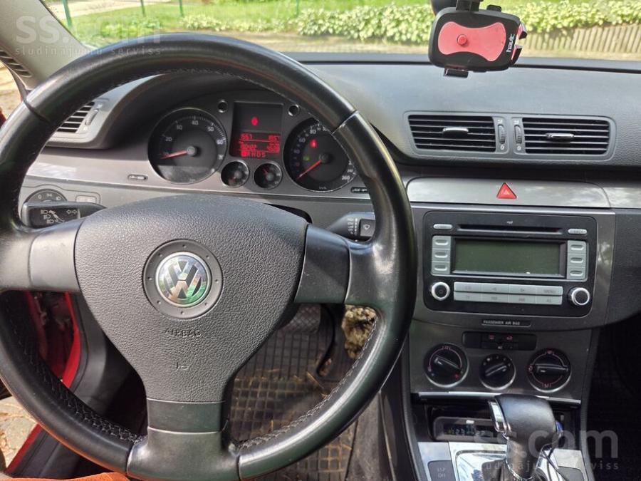 Sarkans Volkswagen Passat B6 2007 Rīga, ar dzinēja tilpumu 1.80 L un nobraukumu 190 tūkst. km par 1950 €, foto 5 vietnē AUTOMOTO.COM.LV