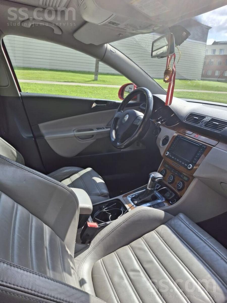 Red Volkswagen Passat B6 2006 in Riga, with an engine capacity of 2.00 L and mileage of 302 thousand km for 1500 €, photo 4 on AUTOMOTO.COM.LV