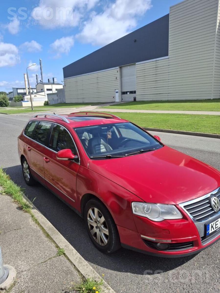 Red Volkswagen Passat B6 2006 in Riga, with an engine capacity of 2.00 L and mileage of 302 thousand km for 1500 €, photo 9 on AUTOMOTO.COM.LV