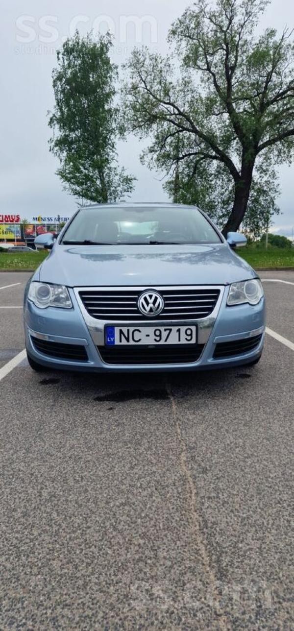 Volkswagen Passat B6 2005 in Riga, with an engine capacity of 2.00 L and mileage of 205 thousand km for 1200 €, photo 2 on AUTOMOTO.COM.LV
