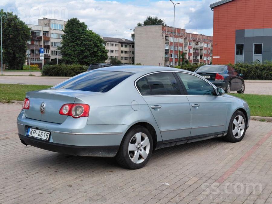 Volkswagen Passat B6 2005 in Riga, with an engine capacity of 2.00 L and mileage of 300 thousand km for 1400 €, photo 3 on AUTOMOTO.COM.LV