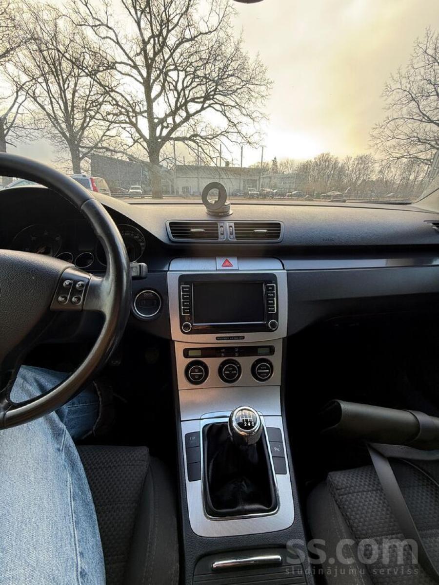 Volkswagen Passat B6 2005 Rīga, ar dzinēja tilpumu 2.00 L un nobraukumu 374 tūkst. km par 1100 €, foto 8 vietnē AUTOMOTO.COM.LV