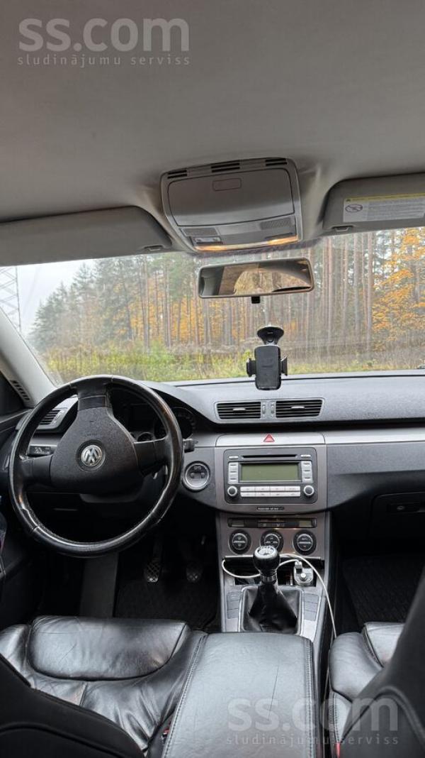 Volkswagen Passat B6 2008 in Riga, with an engine capacity of 1.60 L and mileage of 212 thousand km for 2500 €, photo 3 on AUTOMOTO.COM.LV
