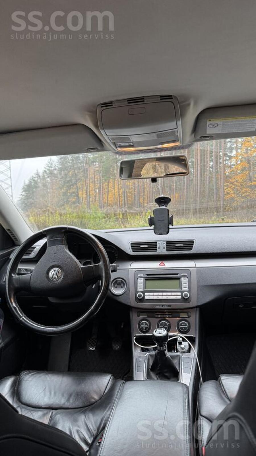 Volkswagen Passat B6 2008 in Riga, with an engine capacity of 1.60 L and mileage of 212 thousand km for 2500 €, photo 4 on AUTOMOTO.COM.LV