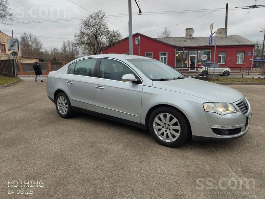 Volkswagen Passat B6 2009 Rīga, ar dzinēja tilpumu 2.00 L un nobraukumu 191 tūkst. km par 1950 €, foto 4 vietnē AUTOMOTO.COM.LV