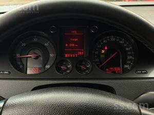 Volkswagen Passat B6 2005 Rīga, ar dzinēja tilpumu 2.00 L un nobraukumu 444 tūkst. km par 1300 €, foto 12 vietnē AUTOMOTO.COM.LV