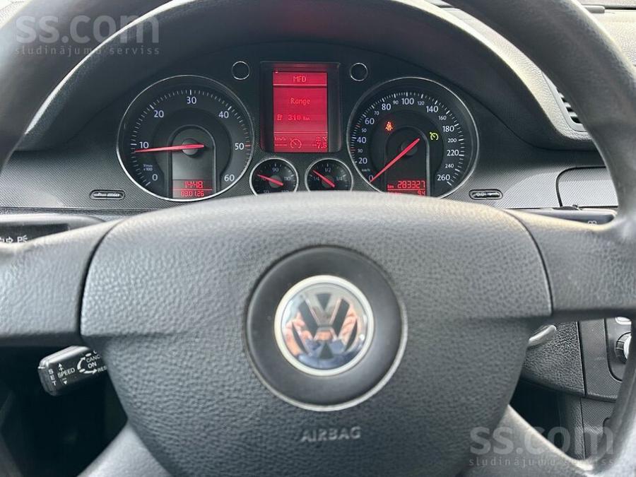 Volkswagen Passat B6 2006 in Riga, with an engine capacity of 2.00 L and mileage of 284 thousand km for 1850 €, photo 6 on AUTOMOTO.COM.LV