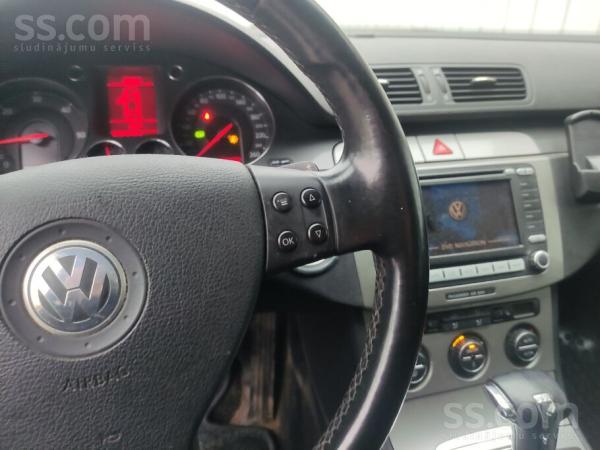Volkswagen Passat B6 2007 in Riga, with an engine capacity of 2.00 L and mileage of 298 thousand km for 1650 €, photo 5 on AUTOMOTO.COM.LV