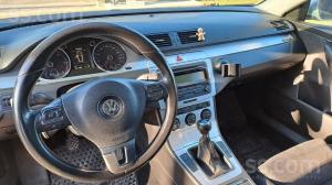 Volkswagen Passat B6 2009 in Riga, with an engine capacity of 1.60 L and mileage of 351 thousand km for 2400 €, photo 8 on AUTOMOTO.COM.LV