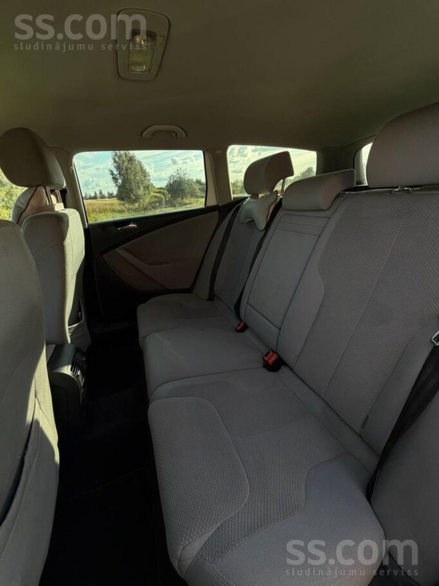 Balts Volkswagen Passat B6 2005 Daugavpils, ar dzinēja tilpumu 2.00 L un nobraukumu 411 tūkst. km par 1500 €, foto 12 vietnē AUTOMOTO.COM.LV
