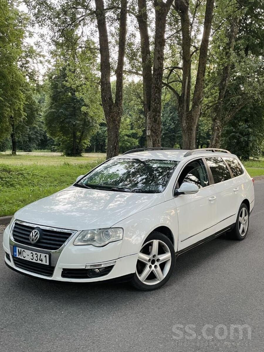 White Volkswagen Passat B6 2008 in Riga, with an engine capacity of 2.00 L and mileage of 412 thousand km for 1350 €, photo 3 on AUTOMOTO.COM.LV