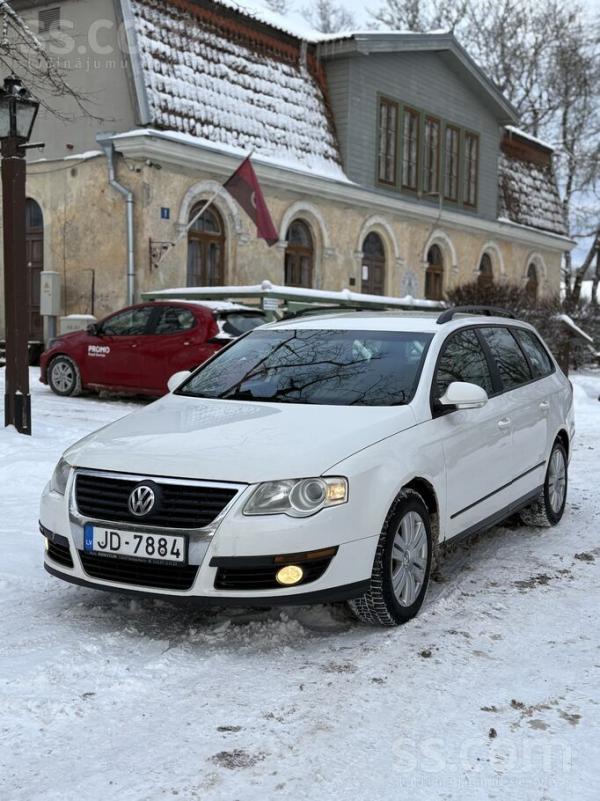 Balts Volkswagen Passat B6 2009 Kuldīga, ar dzinēja tilpumu 2.00 L un nobraukumu 0 tūkst. km par 1900 €, foto 1 vietnē AUTOMOTO.COM.LV