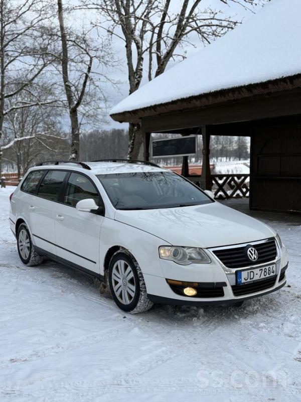 Balts Volkswagen Passat B6 2009 Kuldīga, ar dzinēja tilpumu 2.00 L un nobraukumu 0 tūkst. km par 1900 €, foto 3 vietnē AUTOMOTO.COM.LV