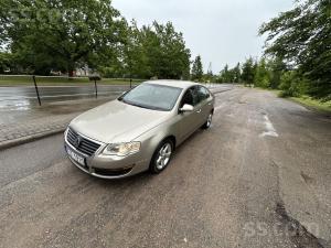 Yellow Volkswagen Passat B6 2006 in Liepaja, with an engine capacity of 2.00 L and mileage of 235 thousand km for 1000 €, photo 6 on AUTOMOTO.COM.LV