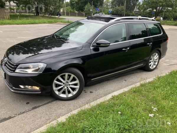Black Volkswagen Passat B7 2013 in Riga, with an engine capacity of 2.00 L and mileage of 341 thousand km for 3600 €, photo 1 on AUTOMOTO.COM.LV