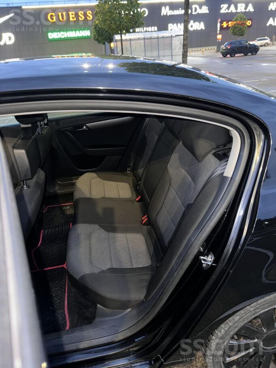 Melns Volkswagen Passat B7 2011 Rīga, ar dzinēja tilpumu 2.00 L un nobraukumu 261 tūkst. km par 5550 €, foto 15 vietnē AUTOMOTO.COM.LV