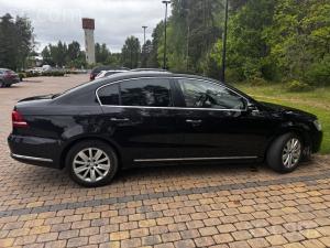 Melns Volkswagen Passat B7 2011 Rīga, ar dzinēja tilpumu 1.80 L un nobraukumu 240 tūkst. km par 3200 €, foto 3 vietnē AUTOMOTO.COM.LV