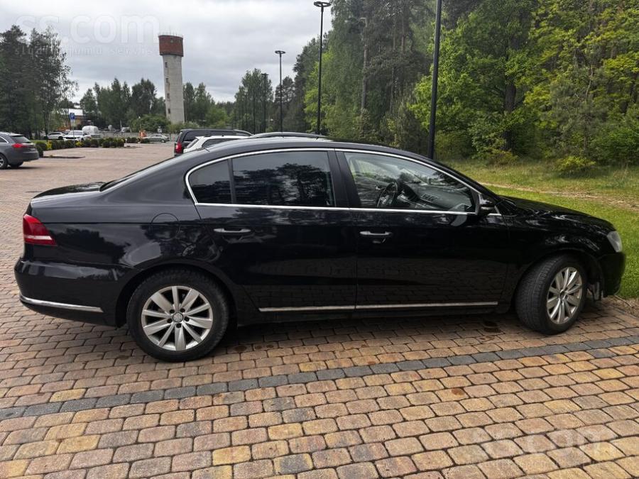 Melns Volkswagen Passat B7 2011 Rīga, ar dzinēja tilpumu 1.80 L un nobraukumu 240 tūkst. km par 3200 €, foto 3 vietnē AUTOMOTO.COM.LV