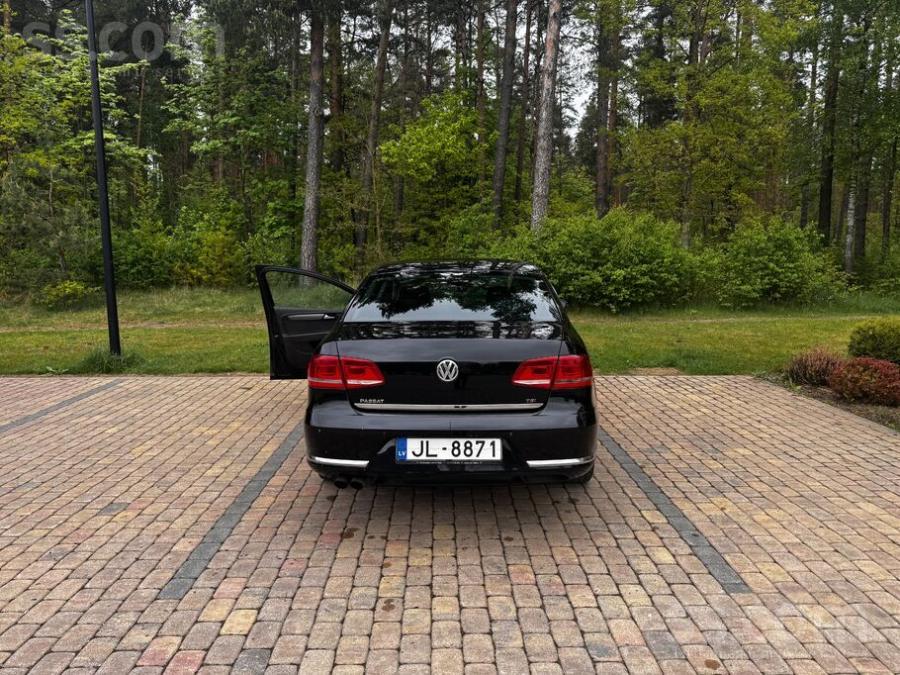 Melns Volkswagen Passat B7 2011 Rīga, ar dzinēja tilpumu 1.80 L un nobraukumu 240 tūkst. km par 3200 €, foto 4 vietnē AUTOMOTO.COM.LV