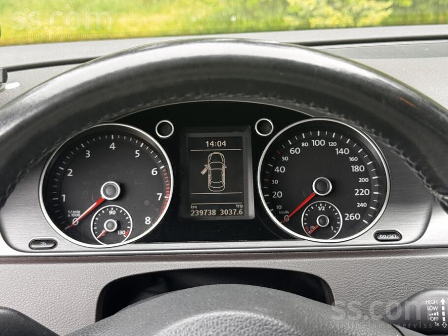 Melns Volkswagen Passat B7 2011 Rīga, ar dzinēja tilpumu 1.80 L un nobraukumu 240 tūkst. km par 3200 €, foto 9 vietnē AUTOMOTO.COM.LV