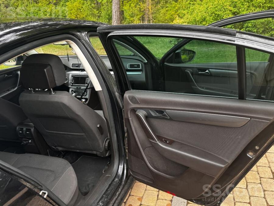 Melns Volkswagen Passat B7 2011 Rīga, ar dzinēja tilpumu 1.80 L un nobraukumu 240 tūkst. km par 3200 €, foto 14 vietnē AUTOMOTO.COM.LV