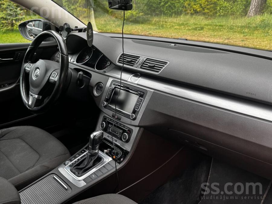 Melns Volkswagen Passat B7 2011 Rīga, ar dzinēja tilpumu 1.80 L un nobraukumu 240 tūkst. km par 3200 €, foto 15 vietnē AUTOMOTO.COM.LV