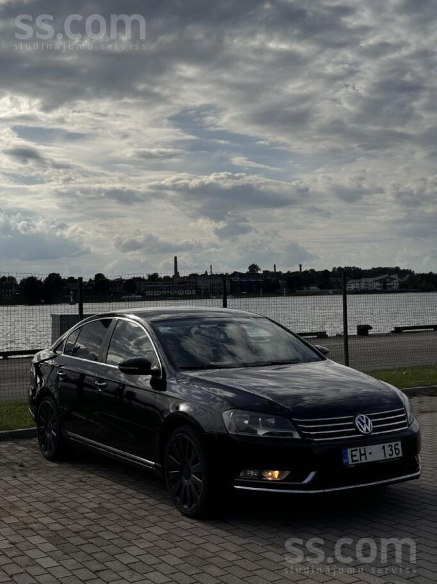 Melns Volkswagen Passat B7 2011 Rīga, ar dzinēja tilpumu 2.00 L un nobraukumu 265 tūkst. km par 5500 €, foto 3 vietnē AUTOMOTO.COM.LV