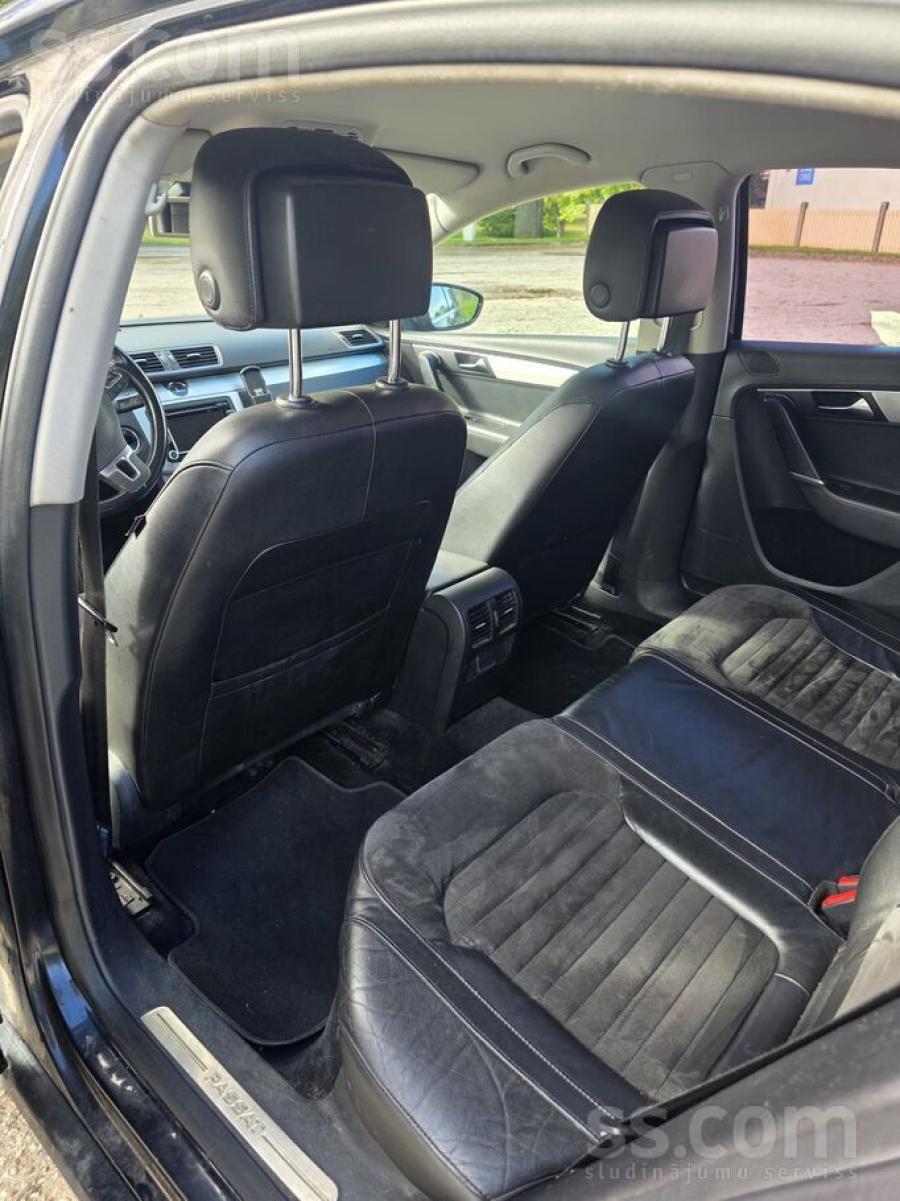 Black Volkswagen Passat B7 2011 in Valmiera, with an engine capacity of 2.00 L and mileage of 445 thousand km for 3500 €, photo 6 on AUTOMOTO.COM.LV