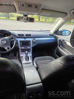 Black Volkswagen Passat B7 2011 in Valmiera, with an engine capacity of 2.00 L and mileage of 445 thousand km for 3500 €, photo 8 on AUTOMOTO.COM.LV