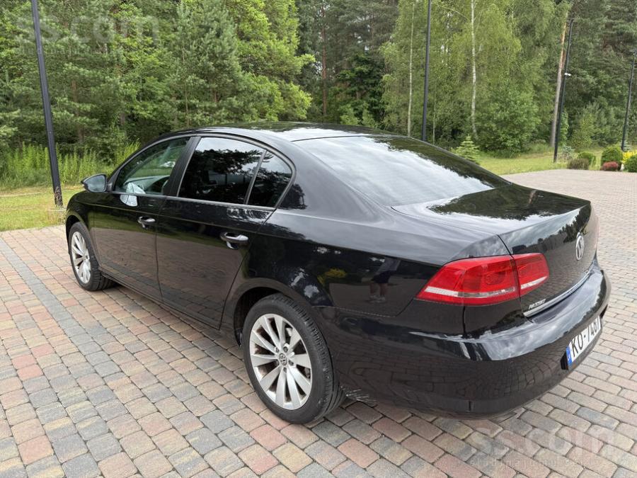 Black Volkswagen Passat B7 2012 in Riga, with an engine capacity of 1.40 L and mileage of 182 thousand km for 6200 €, photo 6 on AUTOMOTO.COM.LV