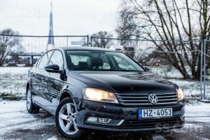 Black Volkswagen Passat B7 2012 in Riga, with an engine capacity of 1.40 L and mileage of 306 thousand km for 4290 €, photo 2 on AUTOMOTO.COM.LV