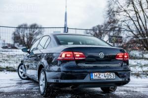 Black Volkswagen Passat B7 2012 in Riga, with an engine capacity of 1.40 L and mileage of 306 thousand km for 4290 €, photo 6 on AUTOMOTO.COM.LV