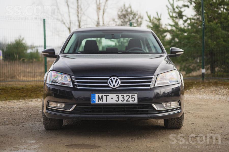 Melns Volkswagen Passat B7 2012 Rīga, ar dzinēja tilpumu 1.40 L un nobraukumu 212 tūkst. km par 4990 €, foto 3 vietnē AUTOMOTO.COM.LV