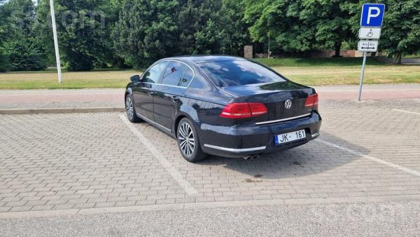 Melns Volkswagen Passat B7 2012 Liepāja, ar dzinēja tilpumu 2.00 L un nobraukumu 394 tūkst. km par 3650 €, foto 3 vietnē AUTOMOTO.COM.LV