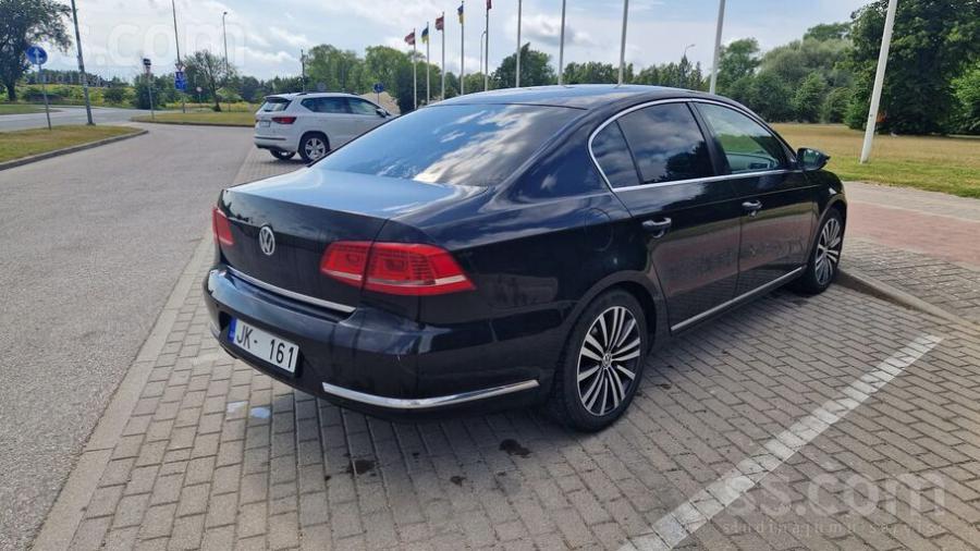 Melns Volkswagen Passat B7 2012 Liepāja, ar dzinēja tilpumu 2.00 L un nobraukumu 394 tūkst. km par 3650 €, foto 3 vietnē AUTOMOTO.COM.LV