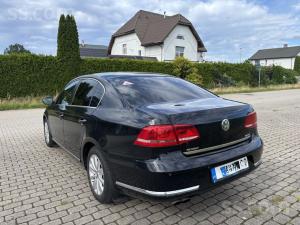 Black Volkswagen Passat B7 2012 in Riga, with an engine capacity of 2.00 L and mileage of 335 thousand km for 3300 €, photo 10 on AUTOMOTO.COM.LV