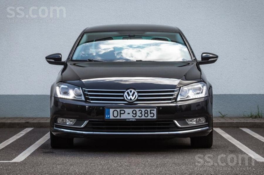Melns Volkswagen Passat B7 2012 Rīga, ar dzinēja tilpumu 2.00 L un nobraukumu 303 tūkst. km par 6490 €, foto 3 vietnē AUTOMOTO.COM.LV