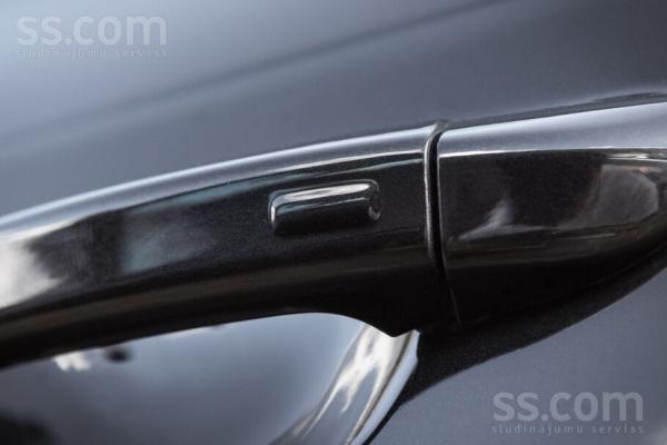 Melns Volkswagen Passat B7 2012 Rīga, ar dzinēja tilpumu 2.00 L un nobraukumu 303 tūkst. km par 6490 €, foto 4 vietnē AUTOMOTO.COM.LV