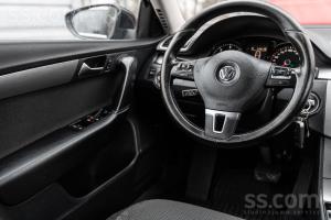 Black Volkswagen Passat B7 2012 in Riga, with an engine capacity of 2.00 L and mileage of 0 thousand km for 4500 €, photo 7 on AUTOMOTO.COM.LV