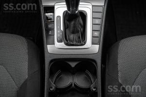Black Volkswagen Passat B7 2012 in Riga, with an engine capacity of 2.00 L and mileage of 0 thousand km for 4500 €, photo 10 on AUTOMOTO.COM.LV