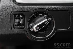 Black Volkswagen Passat B7 2012 in Riga, with an engine capacity of 2.00 L and mileage of 0 thousand km for 4500 €, photo 18 on AUTOMOTO.COM.LV