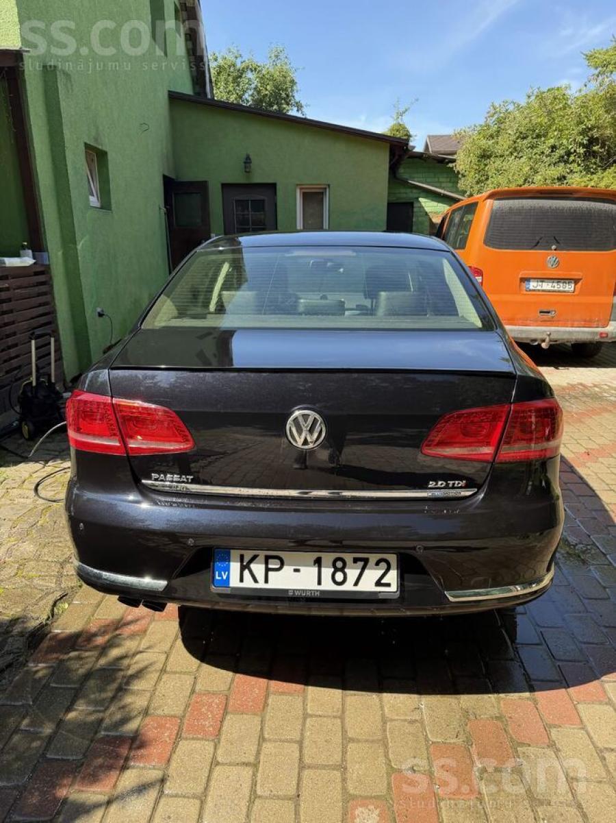 Melns Volkswagen Passat B7 2012 Jelgava, ar dzinēja tilpumu 2.00 L un nobraukumu 299 tūkst. km par 5499 €, foto 3 vietnē AUTOMOTO.COM.LV