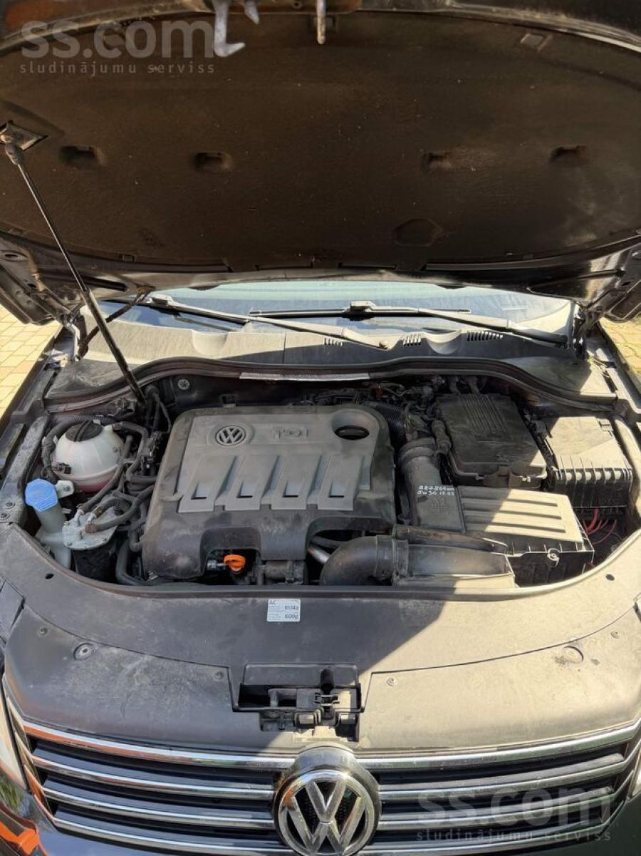 Melns Volkswagen Passat B7 2012 Jelgava, ar dzinēja tilpumu 2.00 L un nobraukumu 299 tūkst. km par 5499 €, foto 7 vietnē AUTOMOTO.COM.LV