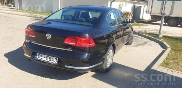 Black Volkswagen Passat B7 2013 in Gulbene, with an engine capacity of 1.40 L and mileage of 220 thousand km for 8300 €, photo 1 on AUTOMOTO.COM.LV