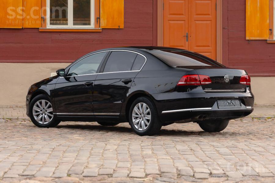 Melns Volkswagen Passat B7 2013 Jelgava, ar dzinēja tilpumu 1.40 L un nobraukumu 130 tūkst. km par 5500 €, foto 7 vietnē AUTOMOTO.COM.LV