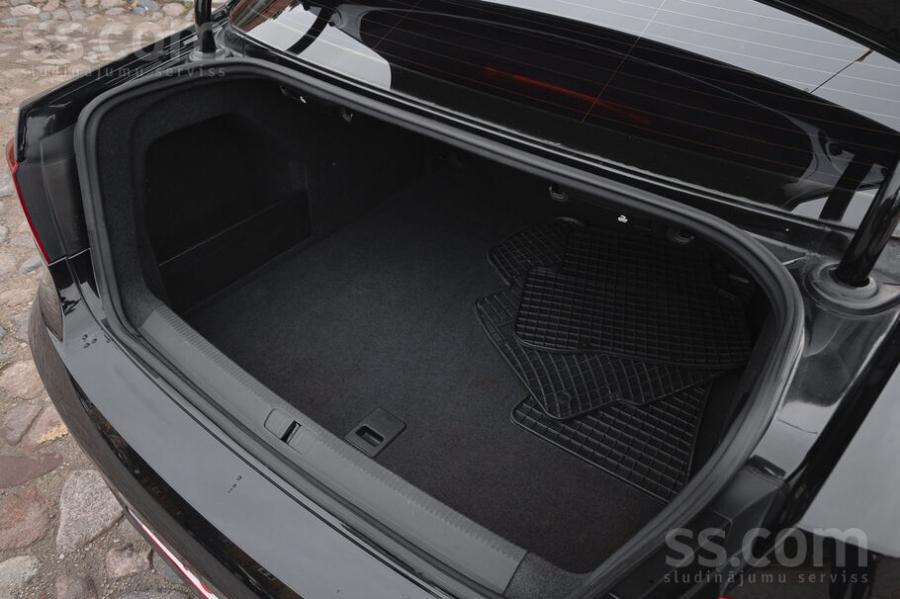 Melns Volkswagen Passat B7 2013 Jelgava, ar dzinēja tilpumu 1.40 L un nobraukumu 130 tūkst. km par 5500 €, foto 13 vietnē AUTOMOTO.COM.LV