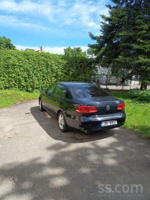Black Volkswagen Passat B7 2014 in Riga, with an engine capacity of 1.40 L and mileage of 68 thousand km for 6700 €, photo 4 on AUTOMOTO.COM.LV