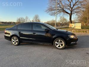 Black Volkswagen Passat B7 2014 in Liepaja, with an engine capacity of 1.40 L and mileage of 167 thousand km for 5000 €, photo 9 on AUTOMOTO.COM.LV