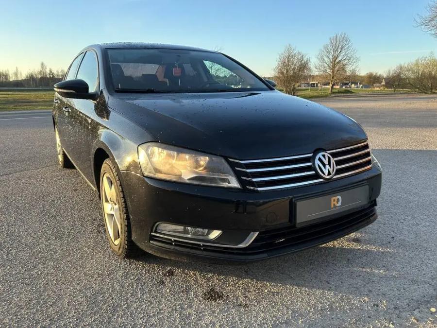 Melns Volkswagen Passat B7 2014 Grobiņa, ar dzinēja tilpumu 1.40 L un nobraukumu 167 tūkst. km par 5950 €, foto 3 vietnē AUTOMOTO.COM.LV