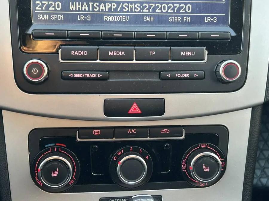 Melns Volkswagen Passat B7 2014 Grobiņa, ar dzinēja tilpumu 1.40 L un nobraukumu 167 tūkst. km par 5950 €, foto 19 vietnē AUTOMOTO.COM.LV